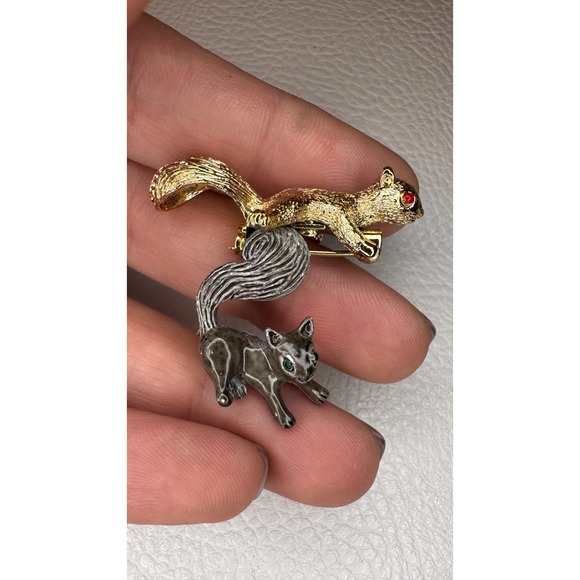 Gerry'S | Jewelry | 2 Vintage Signed Gerrys Squirrel Brooches Enamel ...